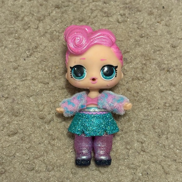 L.O.L. Surprise! | Toys | Nwot Pink Haired Lol Surprise Doll With Cute ...